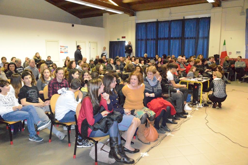 Istituto Comprensivo M. Russo nella sede di Via Alessandrini a Roma ...
